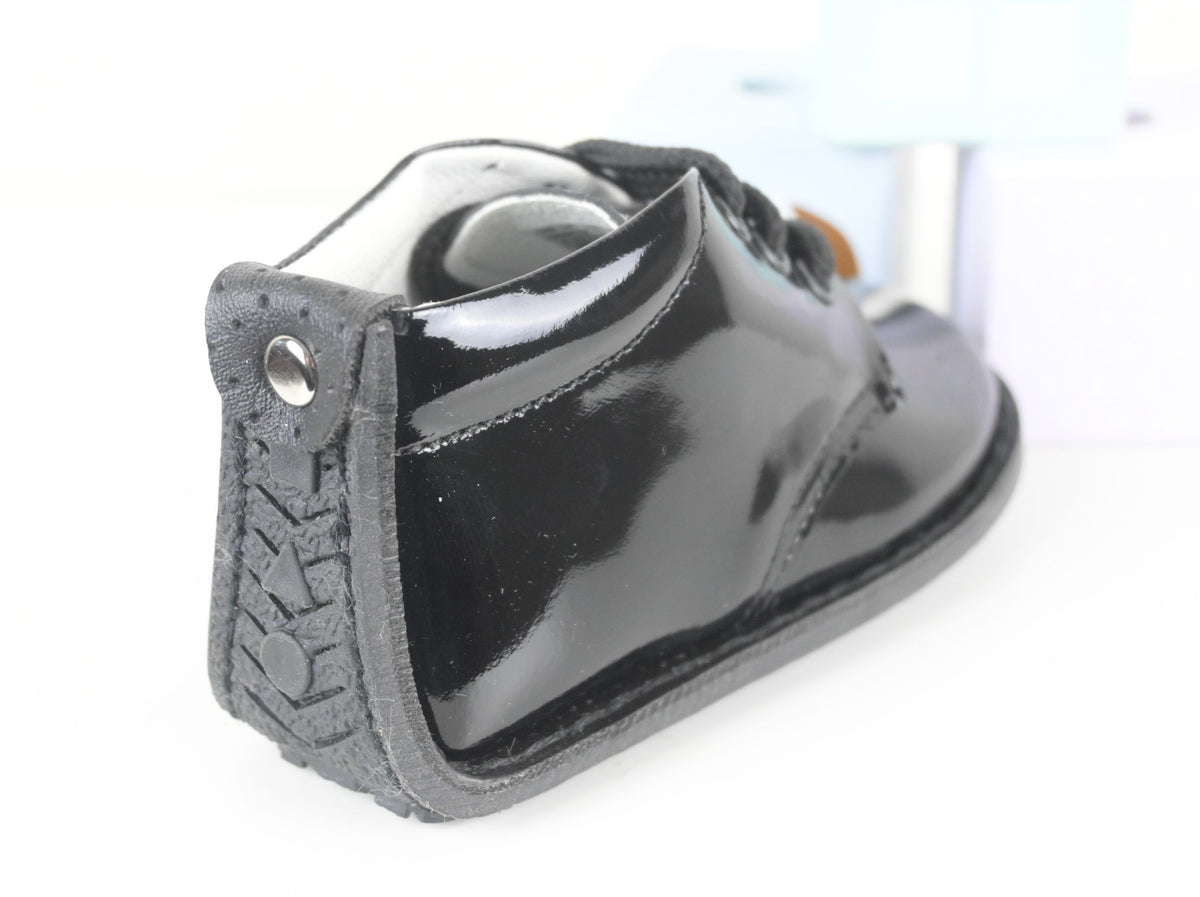 Dillon Shoes Black Patent – PexWholesale